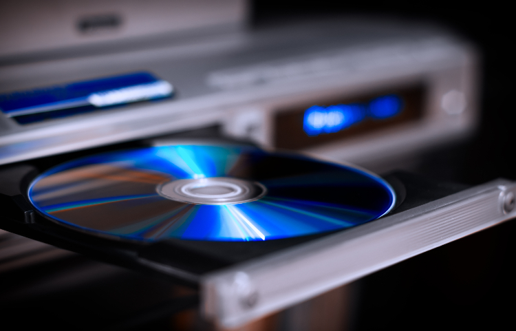 CDとDVDの違いとは？5つの大きな違いや規格の種類を徹底解説 | GYOKKODO